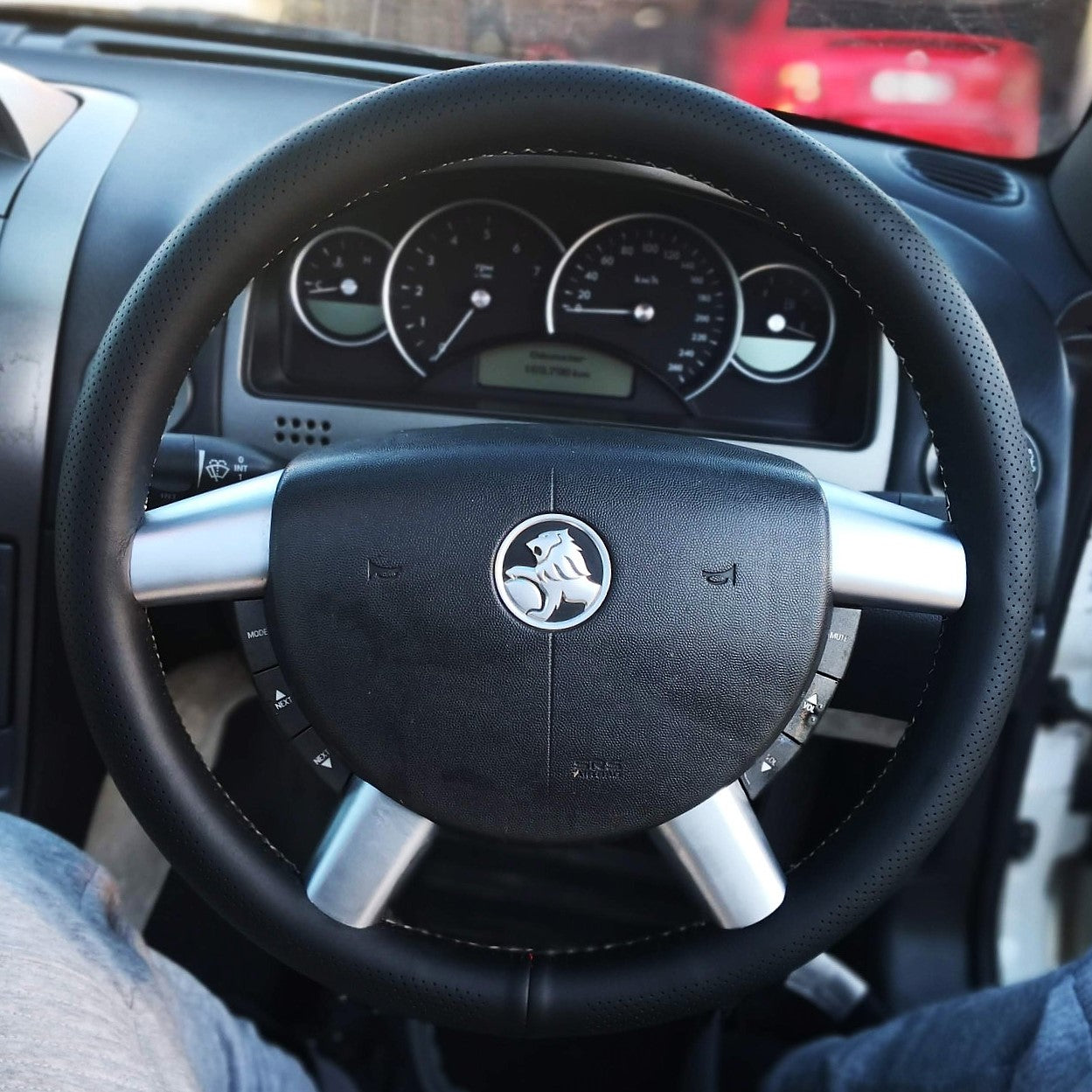 COMMODORE SV6 2004-2007 (AU) – DIYsteeringwheel